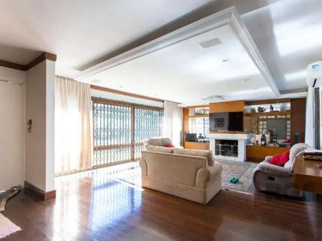 Casa / Sobrado para Venda em Porto Alegre/RS Vila Assunção 3 Quartos