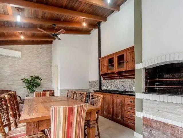 Casa / Sobrado para Venda em Porto Alegre/RS Vila Assunção 3 Quartos