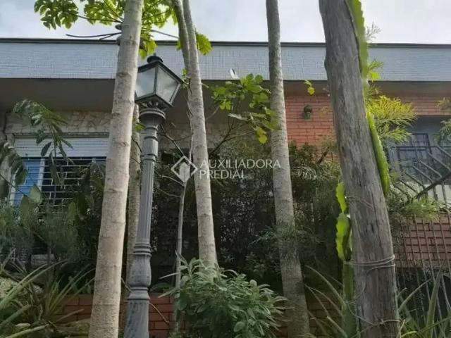 Casa / Sobrado para Venda em Porto Alegre/RS Vila Assunção 3 Quartos