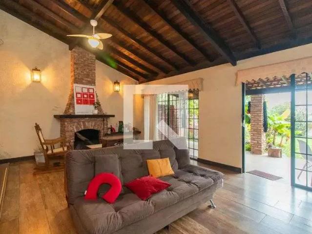 Casa / Sobrado para Venda em Porto Alegre/RS Vila Assunção 2 Quartos