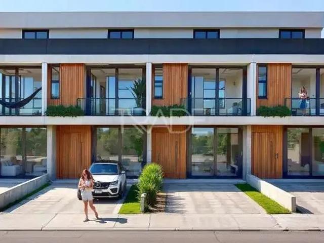 Casa / Sobrado para Venda em Porto Alegre/RS Vila Assunção