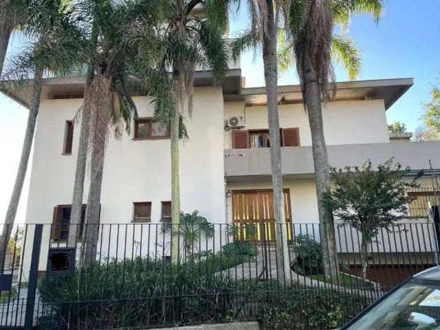 Casa / Sobrado para Venda em Porto Alegre/RS Vila Assunção 4 Quartos