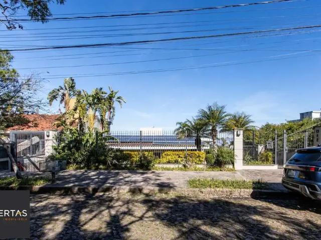 Casa / Sobrado para Venda em Porto Alegre/RS Vila Assunção 4 Quartos
