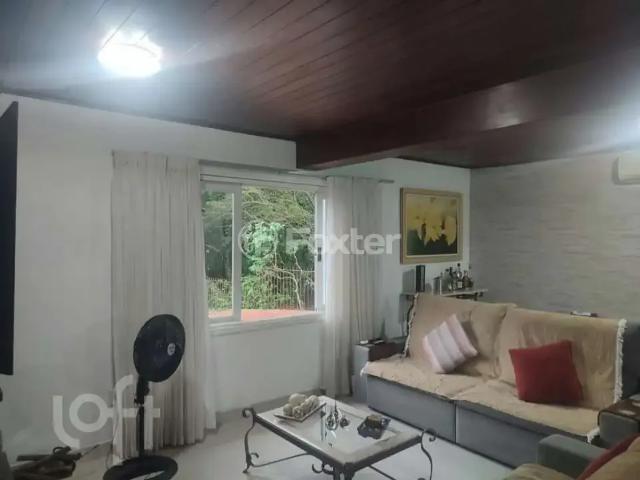 Casa / Sobrado para Venda em Porto Alegre/RS Vila Assunção 4 Quartos