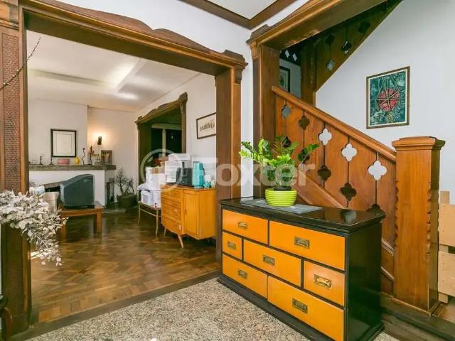 Casa / Sobrado para Venda em Porto Alegre/RS Vila Assunção 4 Quartos