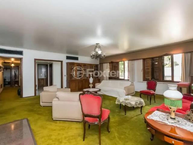 Casa / Sobrado para Venda em Porto Alegre/RS Vila Assunção 4 Quartos