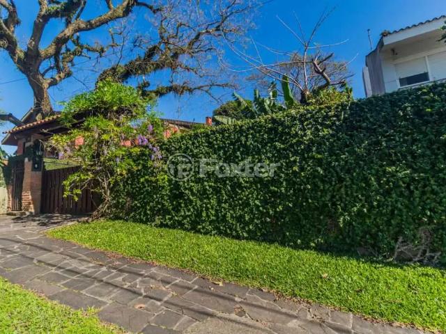 Casa / Sobrado para Venda em Porto Alegre/RS Vila Assunção 4 Quartos