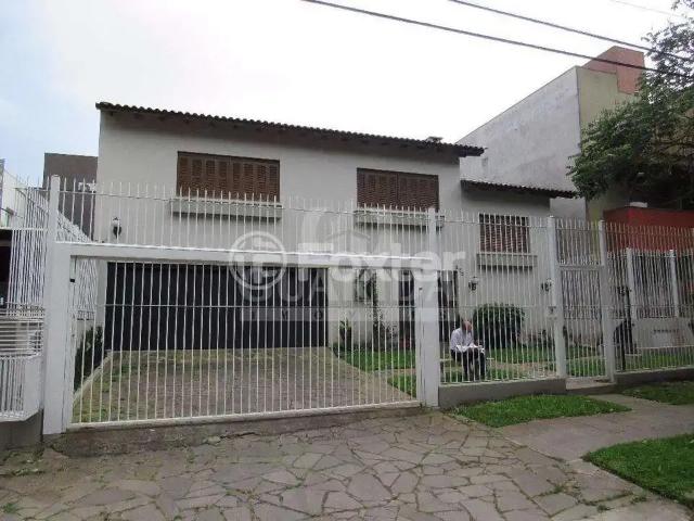 Casa / Sobrado para Venda em Porto Alegre/RS Vila Assunção 6 Quartos