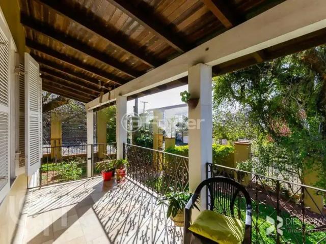Casa / Sobrado para Venda em Porto Alegre/RS Vila Conceição 3 Quartos