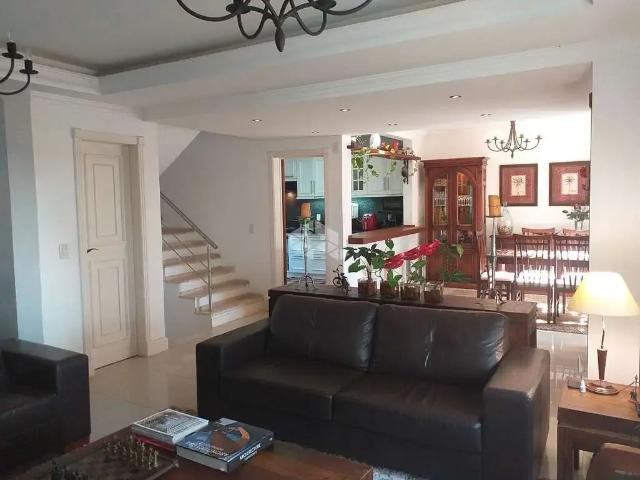 Casa / Sobrado para Venda em Porto Alegre/RS Vila Conceição 3 Quartos