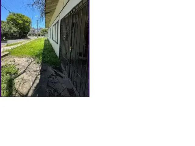 Casa / Sobrado para Venda em Porto Alegre/RS Vila Ipiranga 3 Quartos