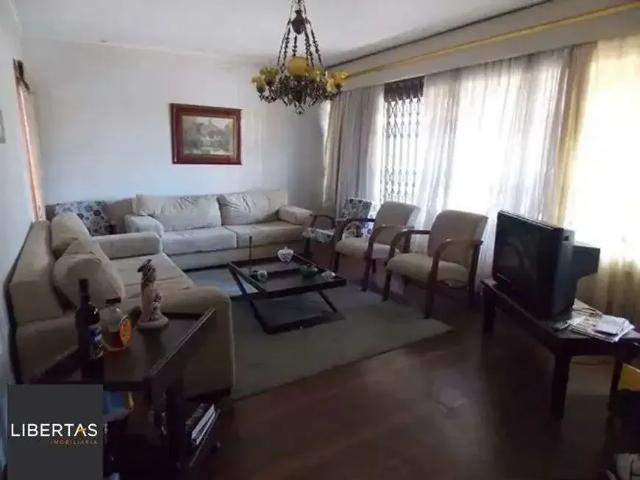 Casa / Sobrado para Venda em Porto Alegre/RS Vila Ipiranga 3 Quartos