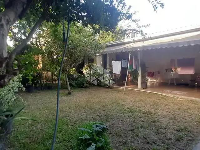 Casa / Sobrado para Venda em Porto Alegre/RS Vila Ipiranga 3 Quartos