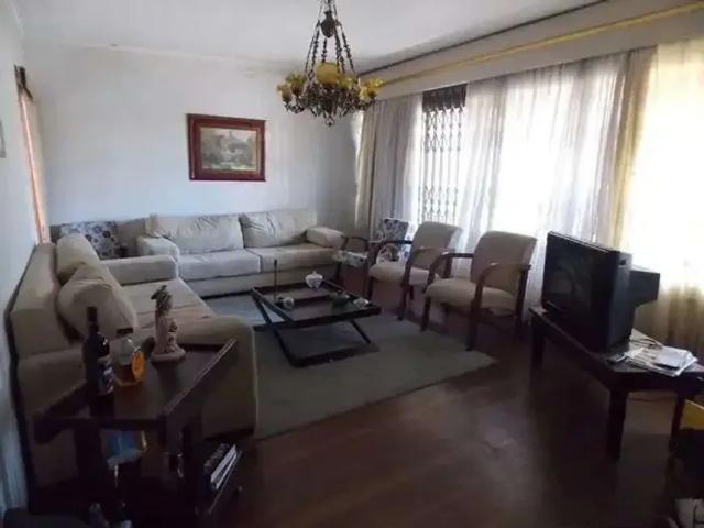 Casa / Sobrado para Venda em Porto Alegre/RS Vila Ipiranga 3 Quartos