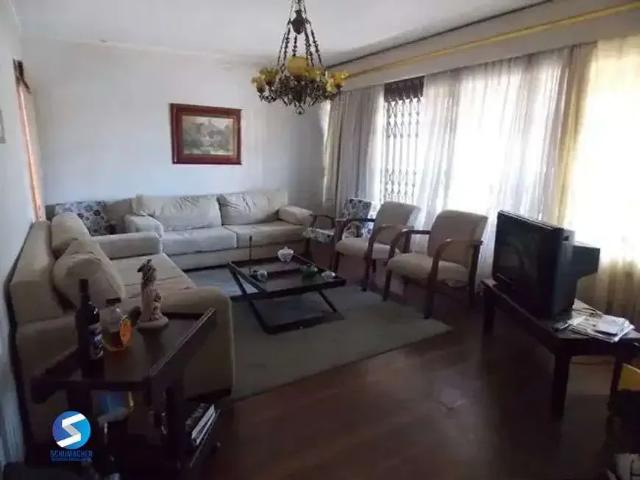Casa / Sobrado para Venda em Porto Alegre/RS Vila Ipiranga 3 Quartos