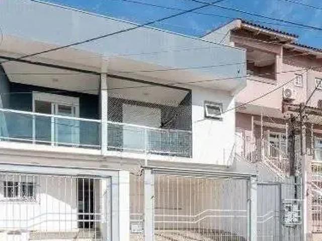 Casa / Sobrado para Venda em Porto Alegre/RS Vila Ipiranga 3 Quartos
