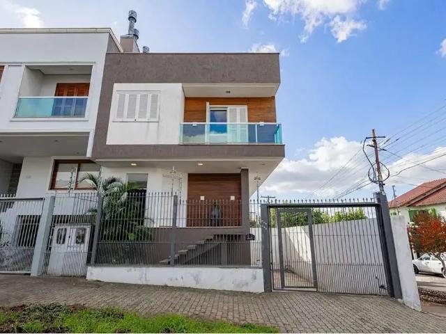 Casa / Sobrado para Venda em Porto Alegre/RS Vila Ipiranga 3 Quartos