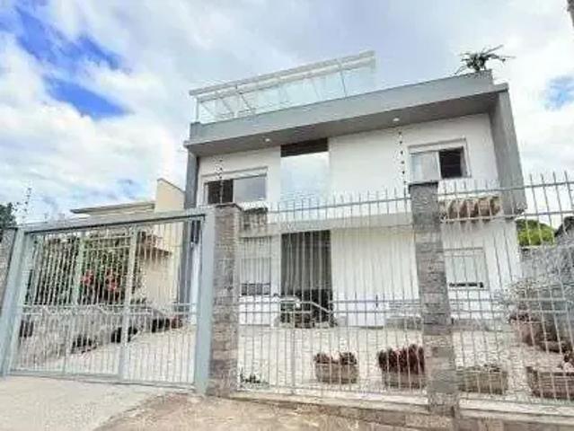 Casa / Sobrado para Venda em Porto Alegre/RS Vila Ipiranga 4 Quartos