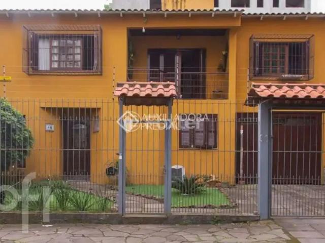Casa / Sobrado para Venda em Porto Alegre/RS Vila Ipiranga 4 Quartos
