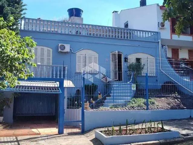 Casa / Sobrado para Venda em Porto Alegre/RS Vila Ipiranga 4 Quartos