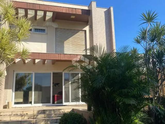 Casa / Sobrado para Venda em Porto Alegre/RS Vila Ipiranga 5 Quartos