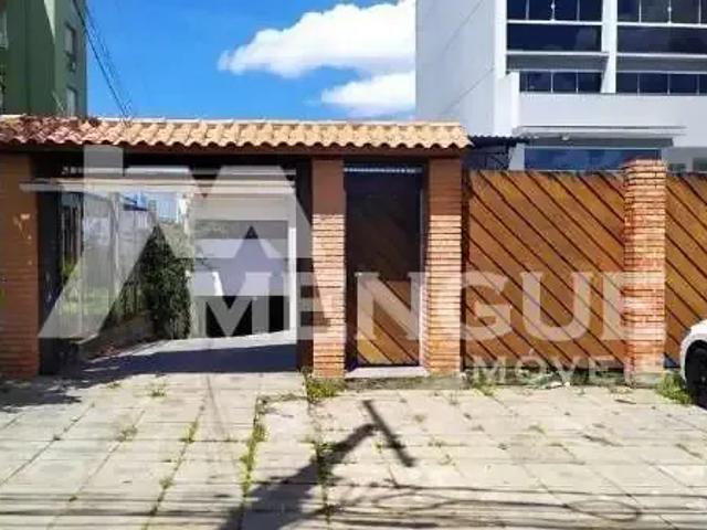 Casa / Sobrado para Venda em Porto Alegre/RS Vila Jardim 4 Quartos