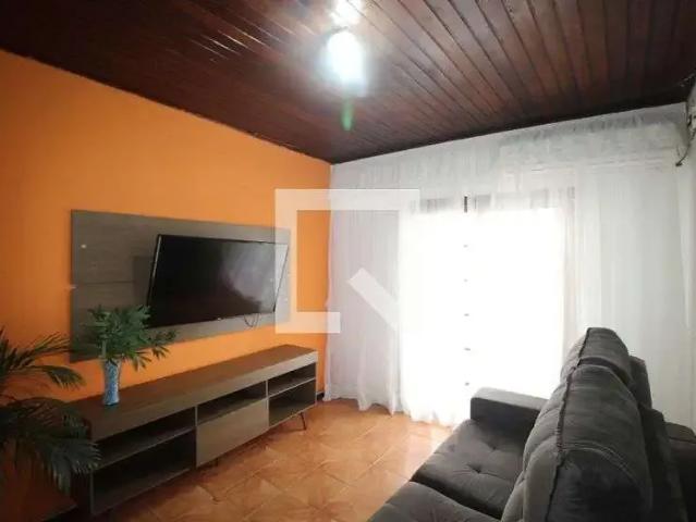 Casa / Sobrado para Venda em Porto Alegre/RS Vila Jardim 4 Quartos