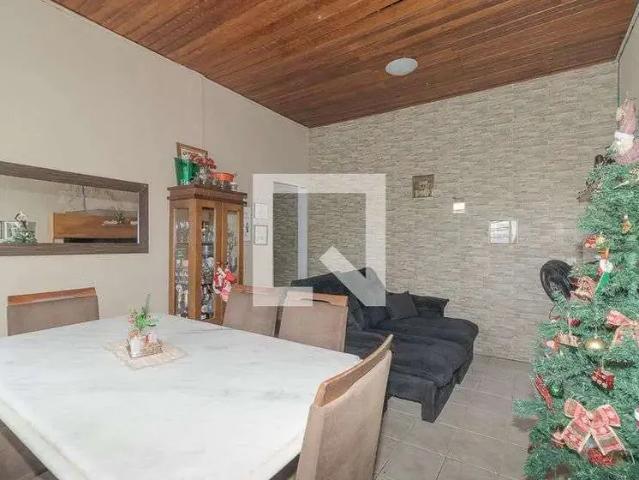 Casa / Sobrado para Venda em Porto Alegre/RS Vila Jardim 4 Quartos