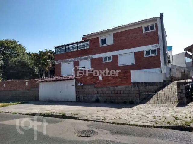 Casa / Sobrado para Venda em Porto Alegre/RS Vila Jardim 6 Quartos