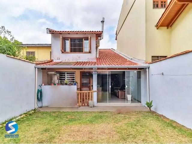 Casa / Sobrado para Venda em Porto Alegre/RS Vila Jardim 2 Quartos
