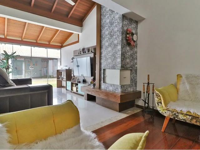 Casa / Sobrado para Venda em Porto Alegre/RS Vila Jardim 2 Quartos