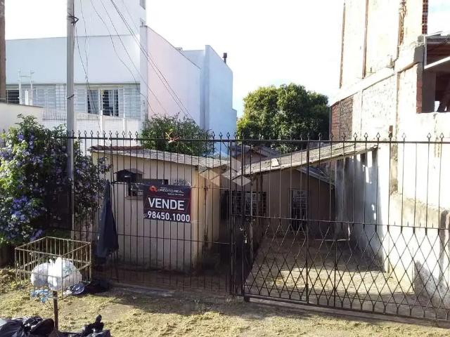 Casa / Sobrado para Venda em Porto Alegre/RS Vila Jardim 2 Quartos