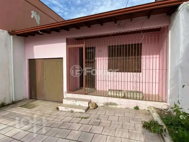Casa / Sobrado para Venda em Porto Alegre/RS Vila Jardim 3 Quartos
