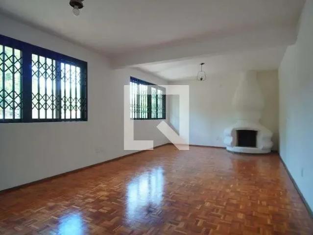 Casa / Sobrado para Venda em Porto Alegre/RS Vila Jardim 3 Quartos