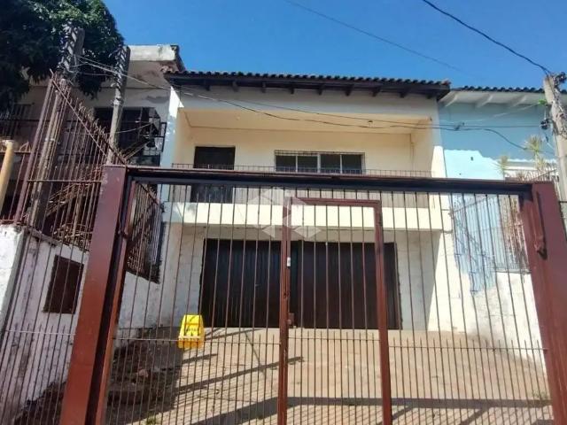Casa / Sobrado para Venda em Porto Alegre/RS Vila Jardim 3 Quartos