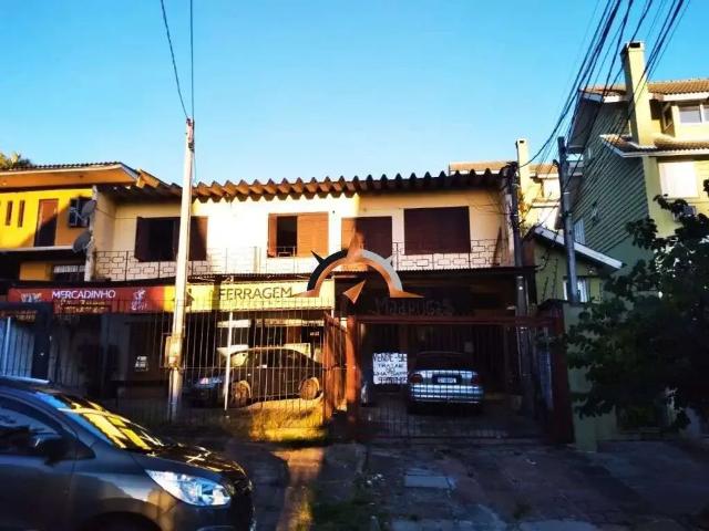 Casa / Sobrado para Venda em Porto Alegre/RS Vila Jardim 3 Quartos