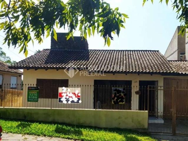 Casa / Sobrado para Venda em Porto Alegre/RS Vila Jardim 3 Quartos