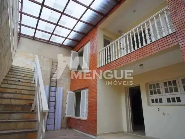 Casa / Sobrado para Venda em Porto Alegre/RS Vila Jardim 3 Quartos