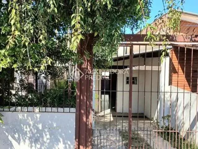 Casa / Sobrado para Venda em Porto Alegre/RS Vila Jardim 3 Quartos