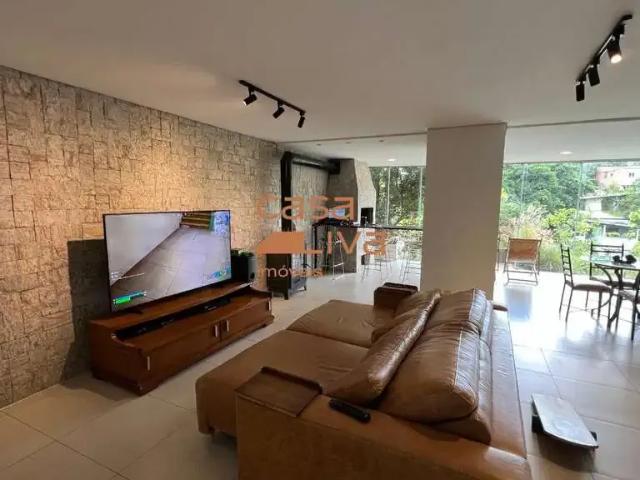 Casa / Sobrado para Venda em Porto Alegre/RS Vila Jardim 3 Quartos
