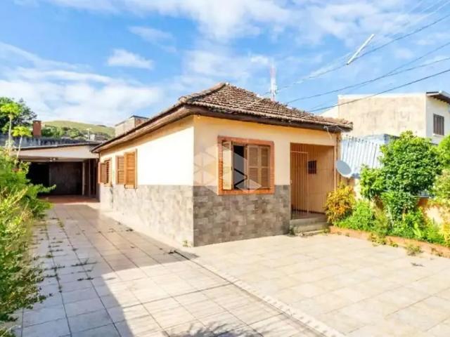 Casa / Sobrado para Venda em Porto Alegre/RS Vila João Pessoa 2 Quartos