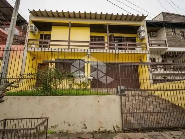 Casa / Sobrado para Venda em Porto Alegre/RS Vila João Pessoa 3 Quartos