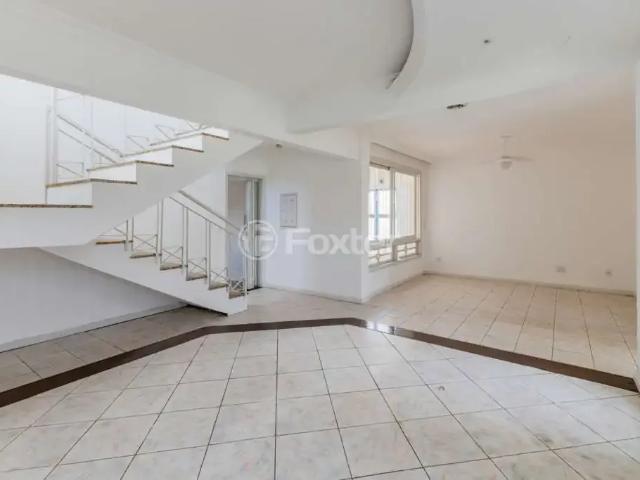 Casa / Sobrado para Venda em Porto Alegre/RS Vila João Pessoa 3 Quartos