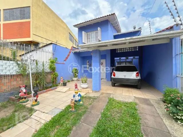 Casa / Sobrado para Venda em Porto Alegre/RS Vila João Pessoa 4 Quartos