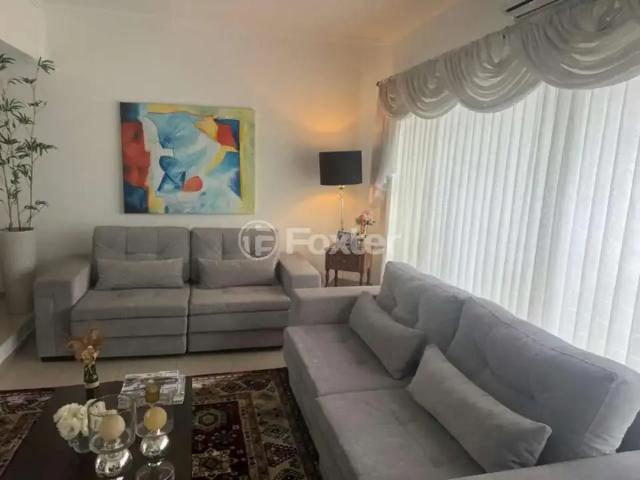 Casa / Sobrado para Venda em Porto Alegre/RS Vila João Pessoa 4 Quartos
