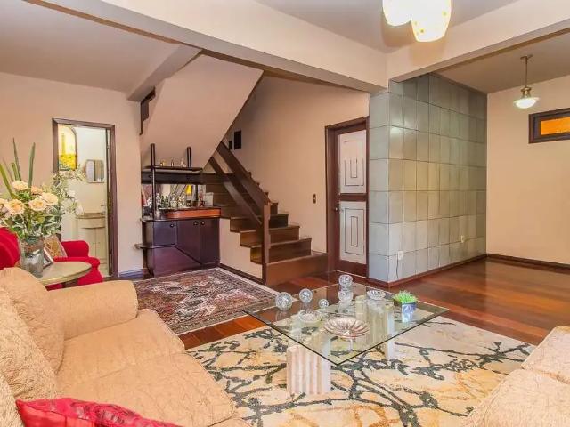 Casa / Sobrado para Venda em Porto Alegre/RS Vila João Pessoa 4 Quartos