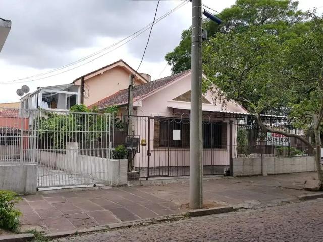 Casa / Sobrado para Venda em Porto Alegre/RS Vila São José 4 Quartos