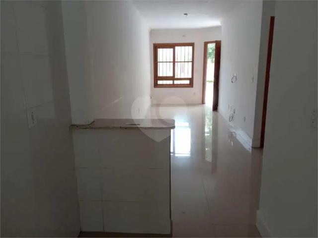 Casa / Sobrado para Venda em Porto Alegre/RS Aberta dos Morros 2 Quartos