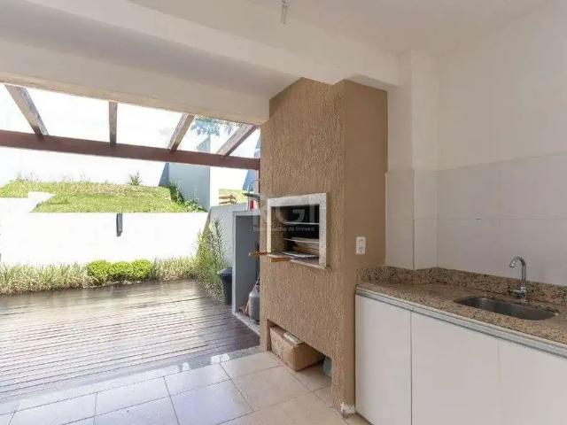 Casa / Sobrado para Venda em Porto Alegre/RS Aberta dos Morros 3 Quartos