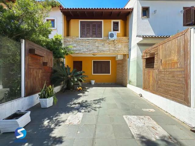 Casa / Sobrado para Venda em Porto Alegre/RS Aberta dos Morros 3 Quartos